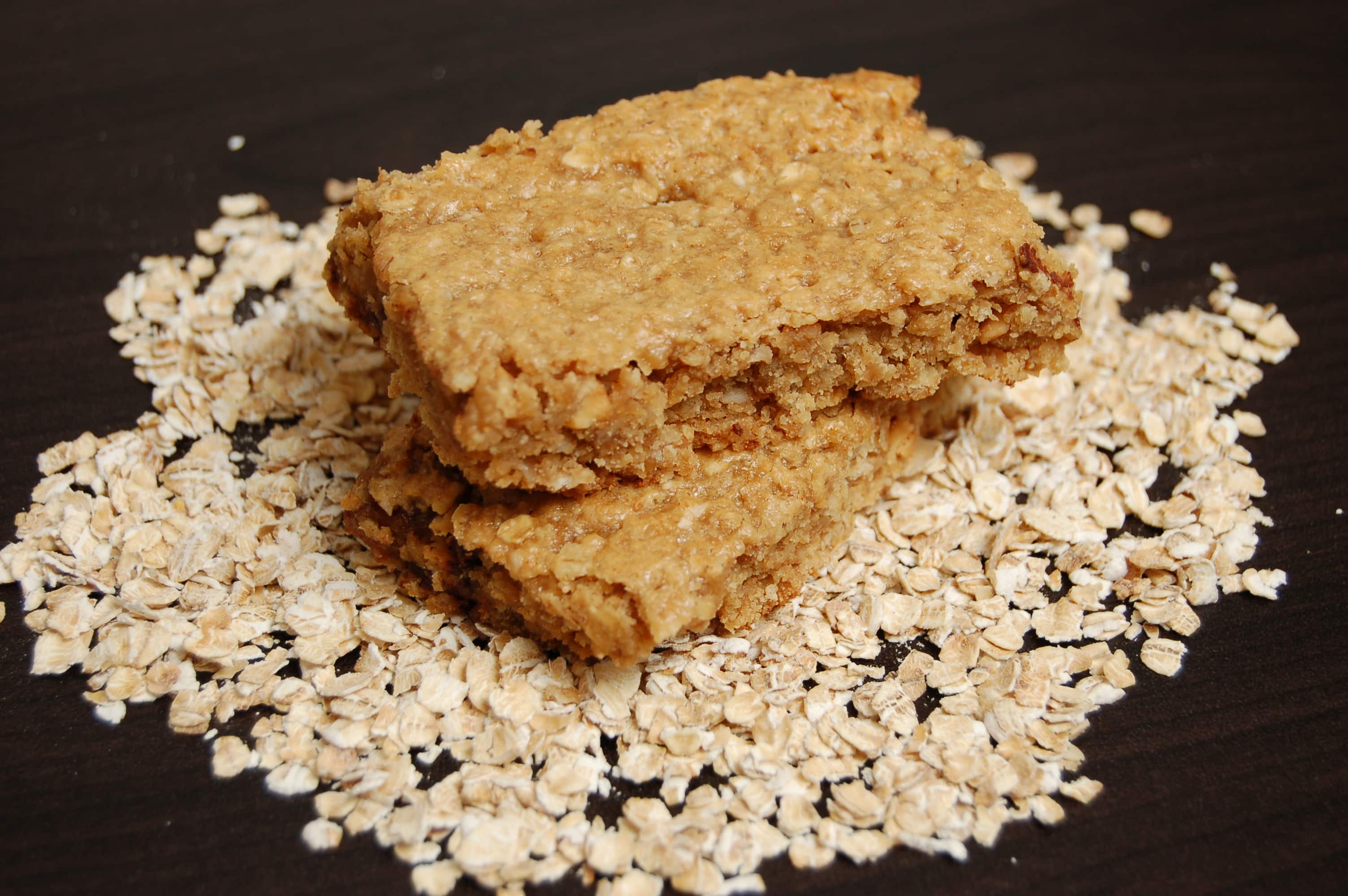 Chewy Peanut Butter Granola Bars - A Kitchen Addiction