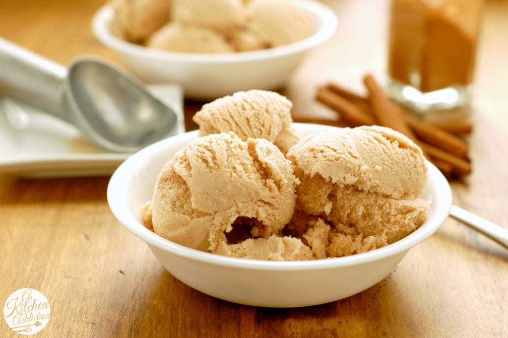 Cinnamon Maple Ice Cream - A Kitchen Addiction