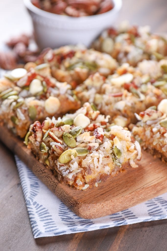Pumpkin Pie Seven Layer Bars - A Kitchen Addiction