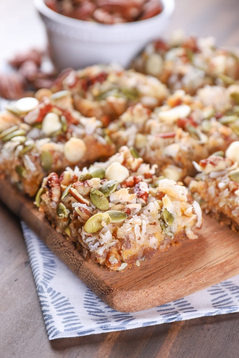 Pumpkin Pie Seven Layer Bars - A Kitchen Addiction